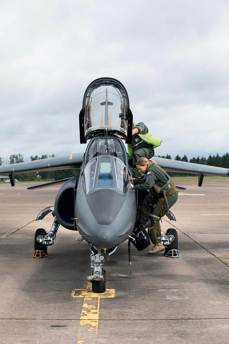Marion Buchet, 24h avec une pilote de chasse - HEC Stories