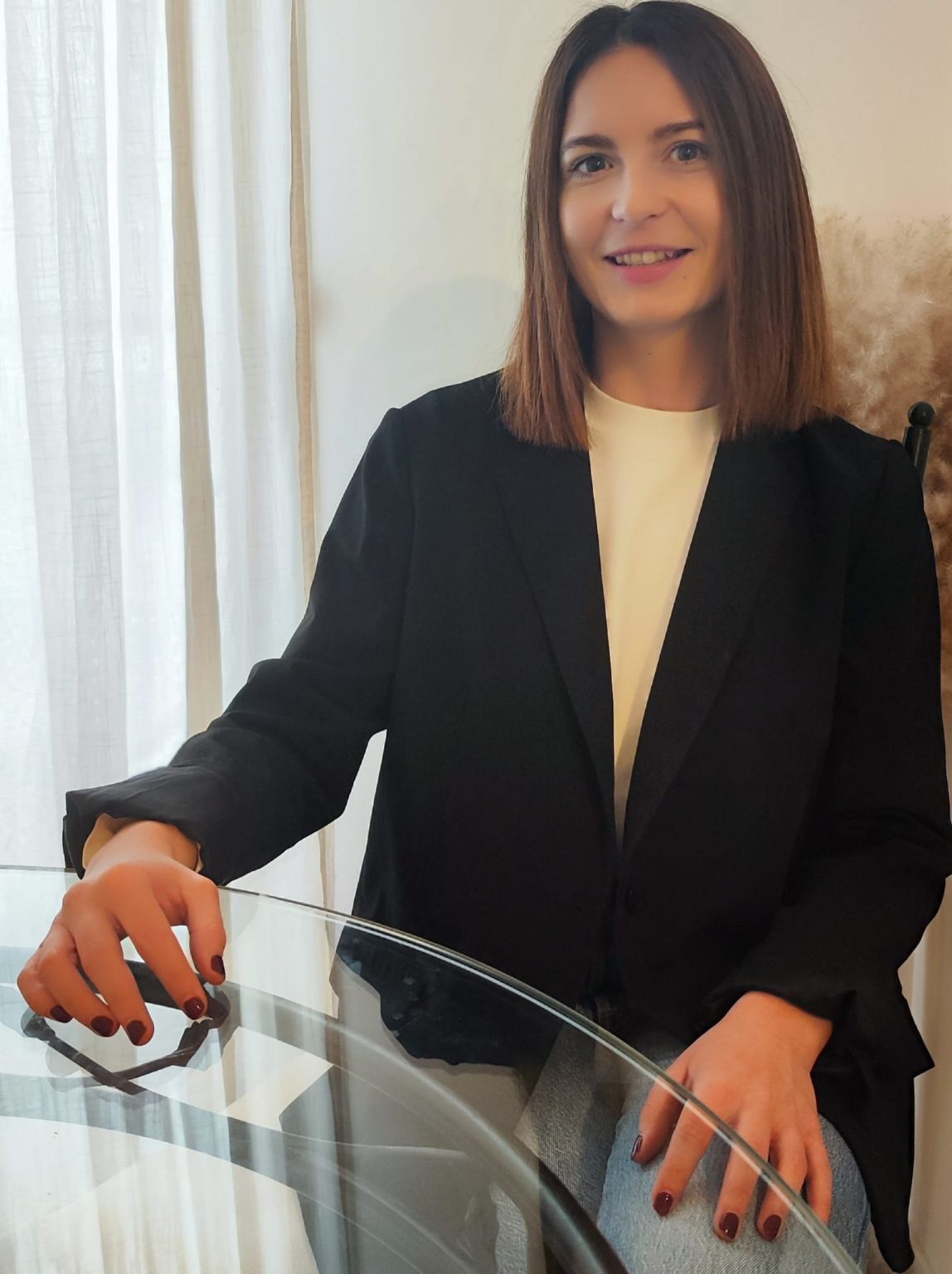 Entrepreneures de la semaine : Nina Sesto (MBA.16) et Ines Knežević (MBA.18), l’atout cœur de l ...