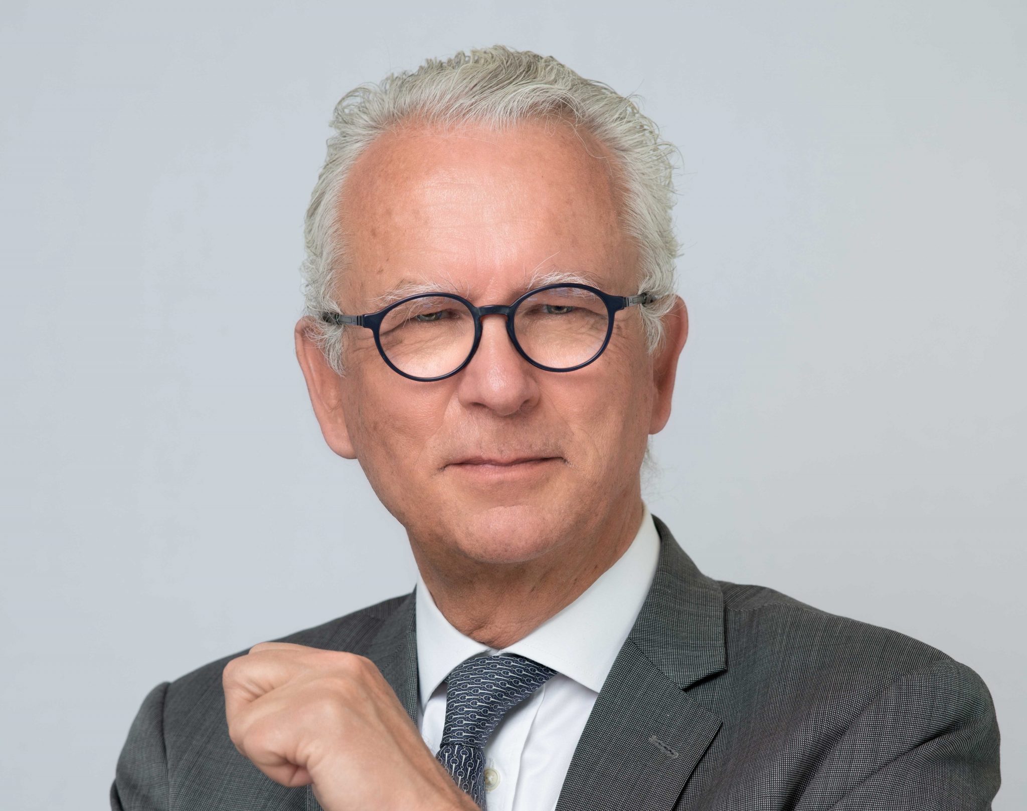 Michel de Rosen (H.72) : son cri pour la Fraternité ! - HEC Stories