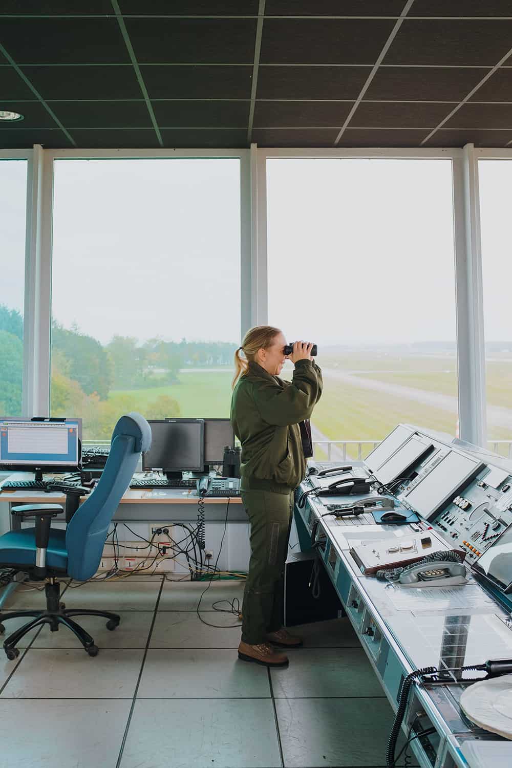 Marion Buchet, 24h avec une pilote de chasse - HEC Stories